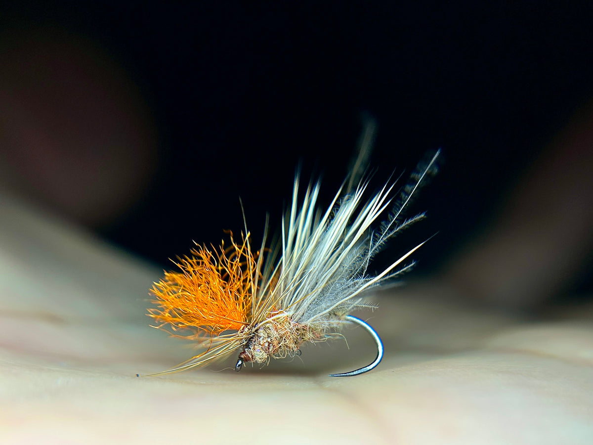 Tabanas(Cdc+Deer Parachute Caddis) – Small Batch Bugs